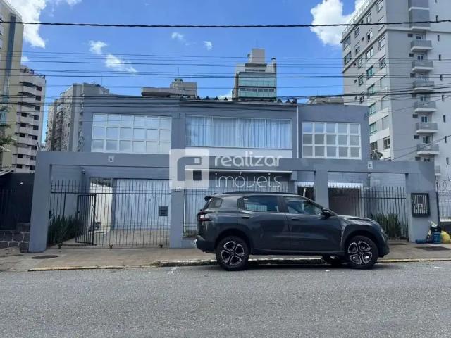 Casa / Sobrado para Locação em Florianópolis/SC Centro 5 Quartos