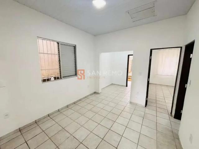 Casa / Sobrado para Locação em Florianópolis/SC Centro 2 Quartos
