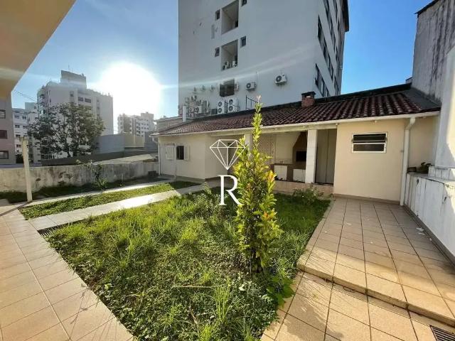 Casa / Sobrado para Locação em Florianópolis/SC Centro 3 Quartos