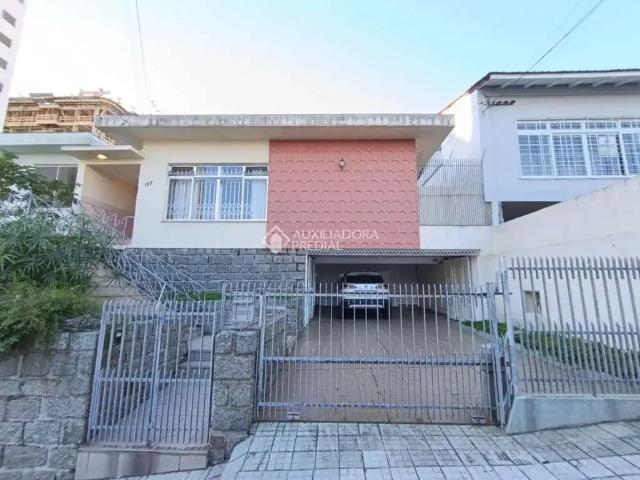 Casa / Sobrado para Locação em Florianópolis/SC Centro 3 Quartos