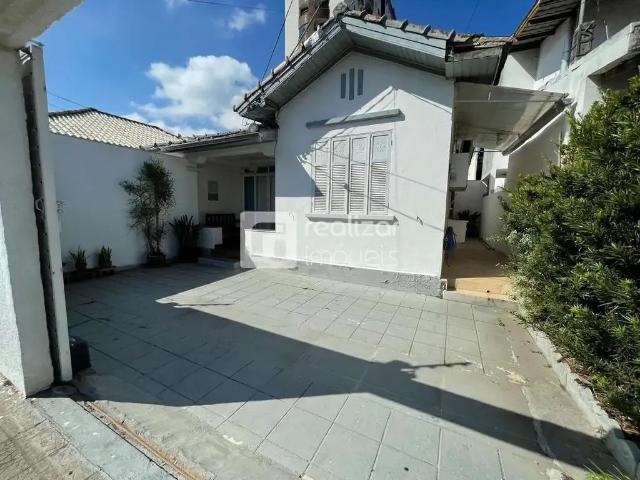 Casa / Sobrado para Locação em Florianópolis/SC Estreito 3 Quartos