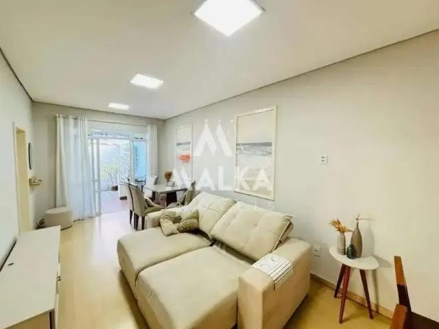 Casa / Sobrado para Locação em Florianópolis/SC Estreito 3 Quartos