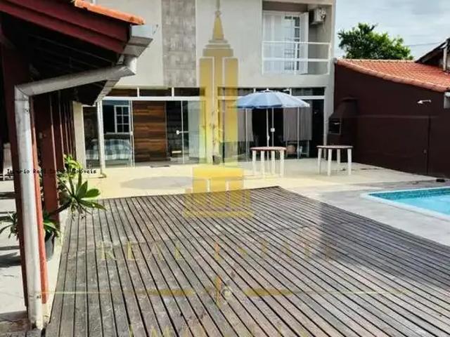 Casa / Sobrado para Locação em Florianópolis/SC Ingleses do Rio Vermelho 4 Quartos