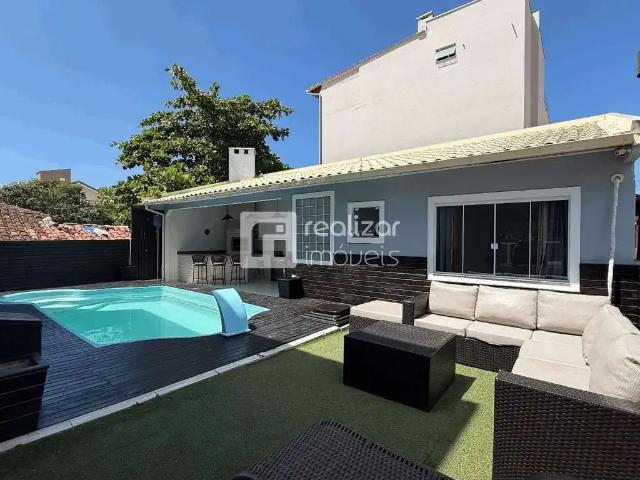 Casa / Sobrado para Locação em Florianópolis/SC Ingleses do Rio Vermelho 4 Quartos