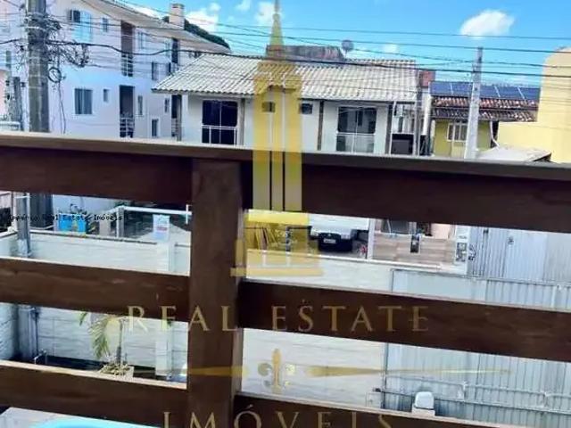 Casa / Sobrado para Locação em Florianópolis/SC Ingleses do Rio Vermelho 4 Quartos
