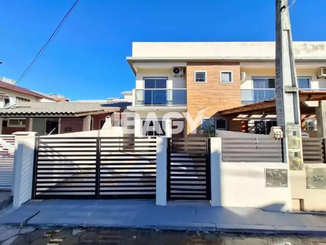 Casa / Sobrado para Locação em Florianópolis/SC Ingleses do Rio Vermelho 2 Quartos