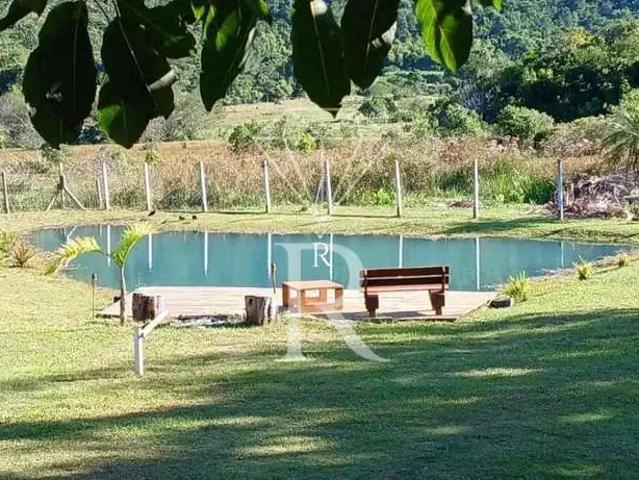 Casa / Sobrado para Locação em Florianópolis/SC Ingleses do Rio Vermelho 2 Quartos