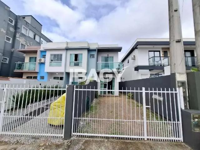 Casa / Sobrado para Locação em Florianópolis/SC Ingleses do Rio Vermelho 2 Quartos