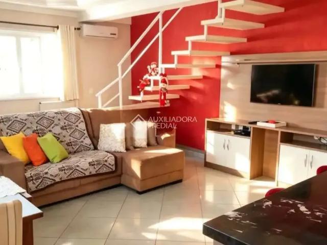 Casa / Sobrado para Locação em Florianópolis/SC Ingleses do Rio Vermelho 2 Quartos