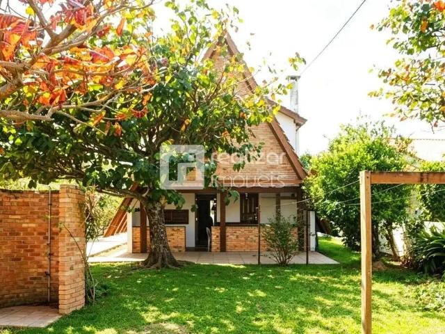 Casa / Sobrado para Locação em Florianópolis/SC Ingleses do Rio Vermelho 3 Quartos