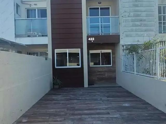 Casa / Sobrado para Locação em Florianópolis/SC Ingleses 2 Quartos