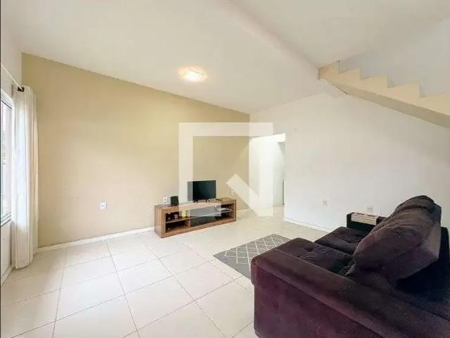 Casa / Sobrado para Locação em Florianópolis/SC Ingleses 2 Quartos