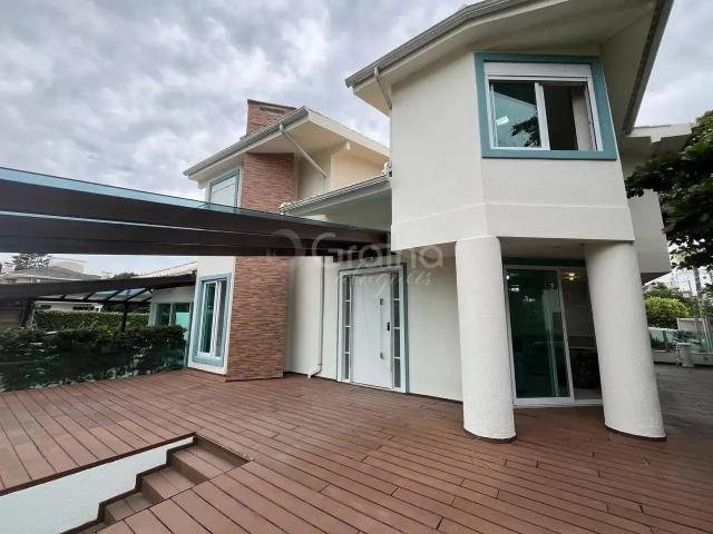 Casa / Sobrado para Locação em Florianópolis/SC Jurerê 4 Quartos
