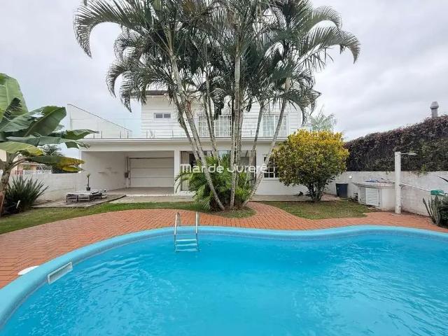 Casa / Sobrado para Locação em Florianópolis/SC Jurerê Internacional 4 Quartos