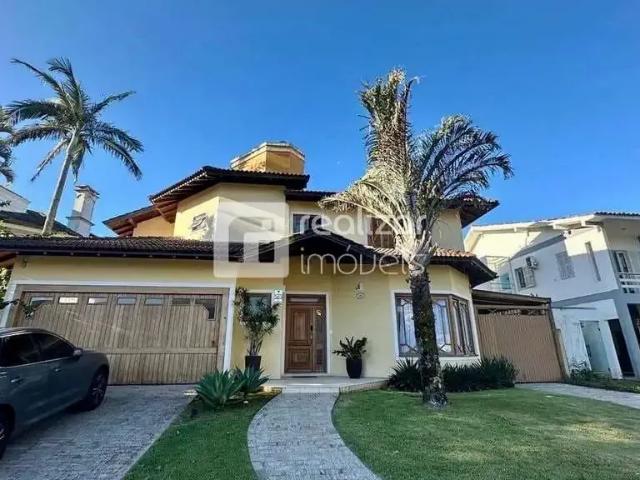 Casa / Sobrado para Locação em Florianópolis/SC Jurerê Internacional 5 Quartos