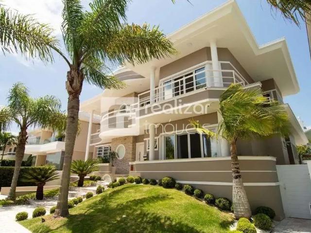 Casa / Sobrado para Locação em Florianópolis/SC Jurerê Internacional 5 Quartos