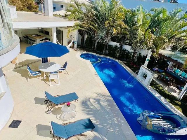 Casa / Sobrado para Locação em Florianópolis/SC Jurerê Internacional 7 Quartos