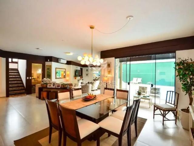 Casa / Sobrado para Locação em Florianópolis/SC Jurerê Internacional 7 Quartos