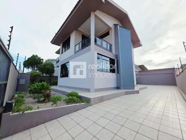 Casa / Sobrado para Locação em Florianópolis/SC Jardim Atlântico 5 Quartos