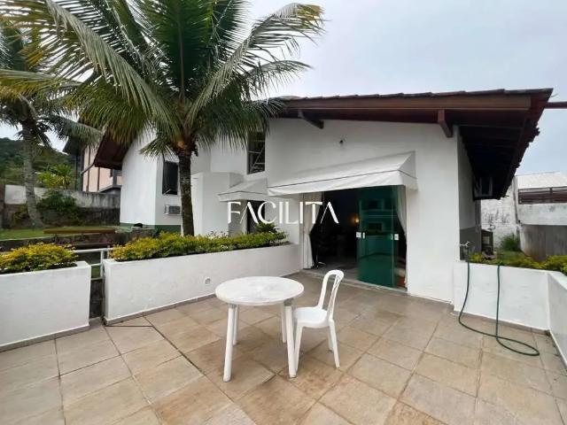 Casa / Sobrado para Locação em Florianópolis/SC João Paulo 4 Quartos