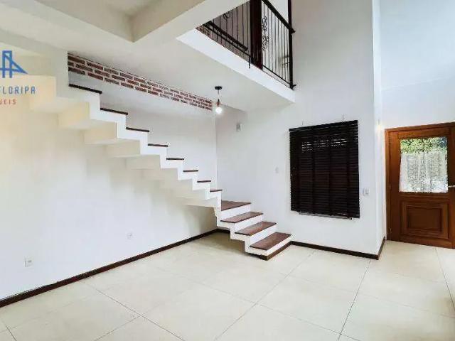 Casa / Sobrado para Locação em Florianópolis/SC Lagoa da Conceição 2 Quartos