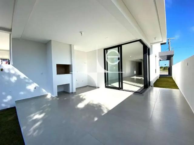 Casa / Sobrado para Locação em Florianópolis/SC Pântano do Sul 3 Quartos