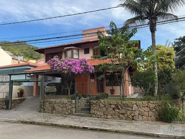 Casa / Sobrado para Locação em Florianópolis/SC Pantanal 3 Quartos