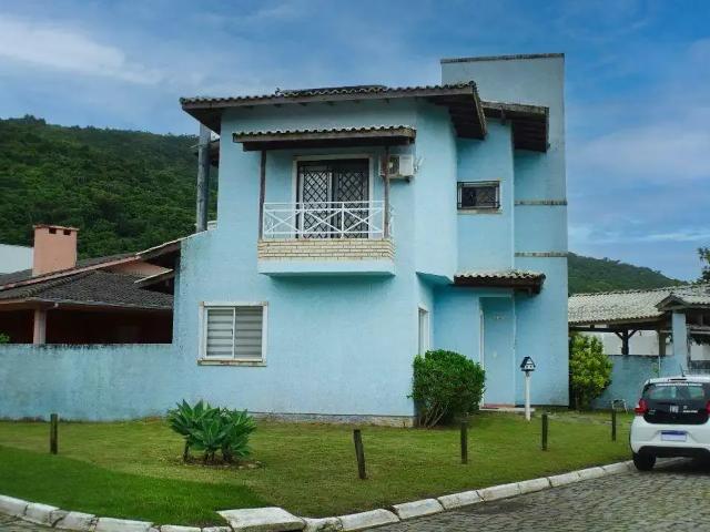 Casa / Sobrado para Locação em Florianópolis/SC Ponta das Canas 3 Quartos