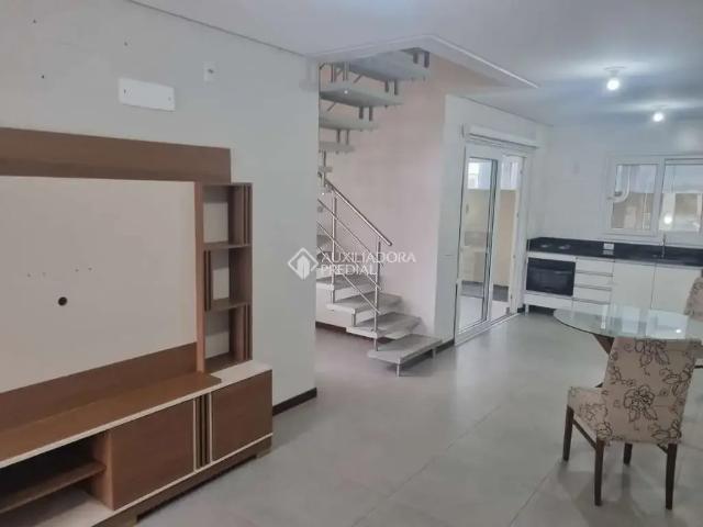 Casa / Sobrado para Locação em Florianópolis/SC Ribeirão da Ilha 2 Quartos
