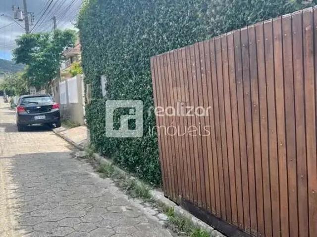 Casa / Sobrado para Locação em Florianópolis/SC Rio Tavares 3 Quartos