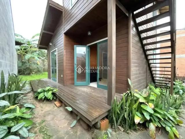 Casa / Sobrado para Locação em Florianópolis/SC Rio Tavares 3 Quartos
