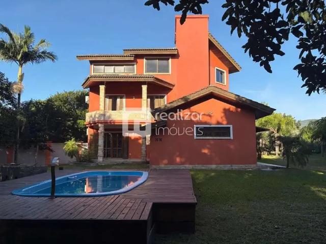 Casa / Sobrado para Locação em Florianópolis/SC São João do Rio Vermelho 4 Quartos