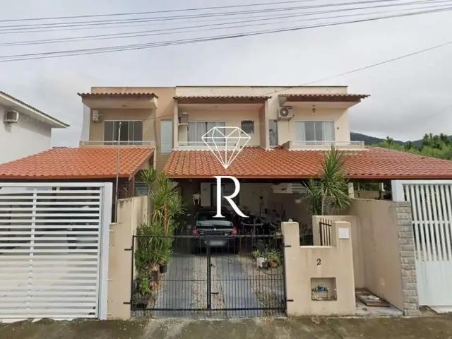 Casa / Sobrado para Locação em Florianópolis/SC São João do Rio Vermelho 2 Quartos