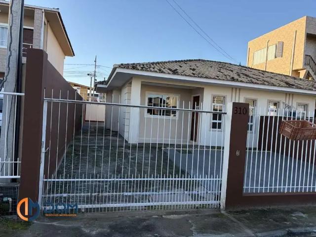 Casa / Sobrado para Locação em Florianópolis/SC São João do Rio Vermelho 2 Quartos