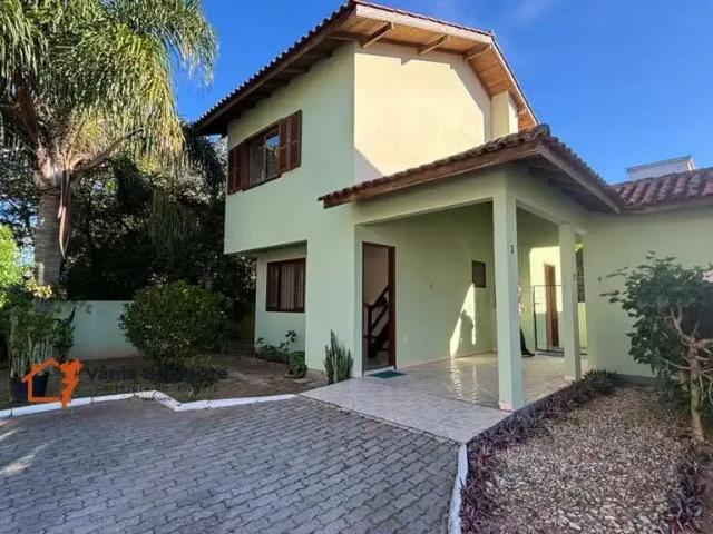 Casa / Sobrado para Locação em Florianópolis/SC São João do Rio Vermelho 2 Quartos