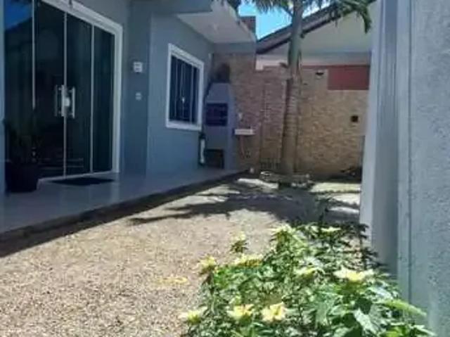 Casa / Sobrado para Locação em Florianópolis/SC São João do Rio Vermelho 2 Quartos