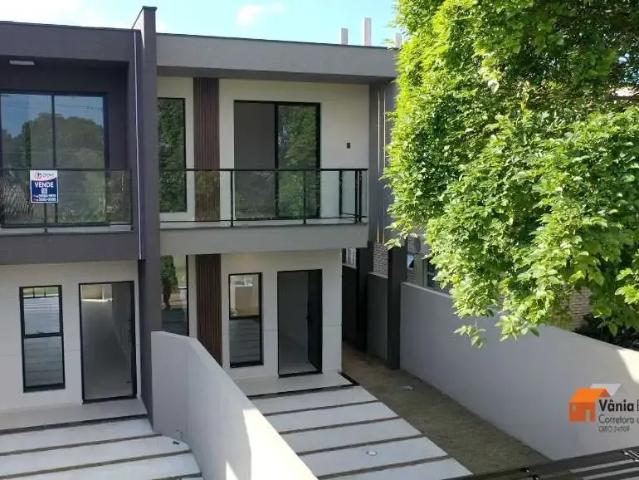 Casa / Sobrado para Locação em Florianópolis/SC São João do Rio Vermelho 3 Quartos