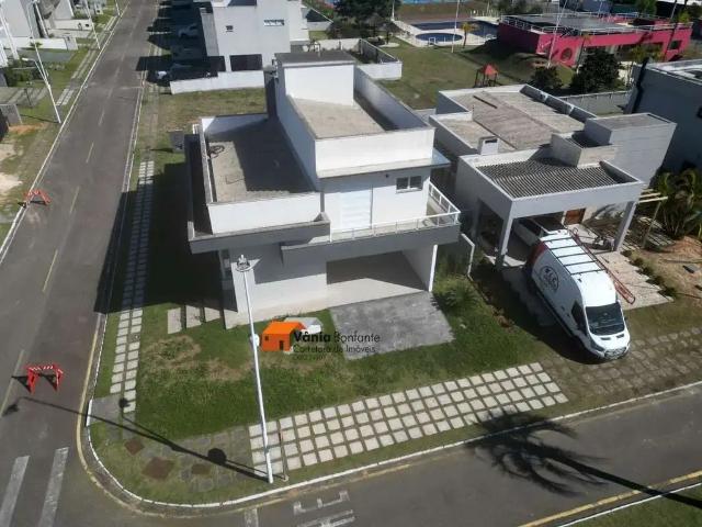 Casa / Sobrado para Locação em Florianópolis/SC São João do Rio Vermelho 3 Quartos