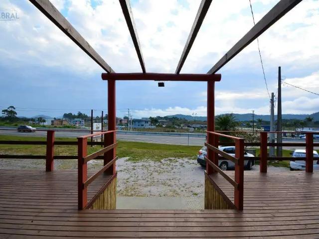 Casa / Sobrado para Locação em Florianópolis/SC Saco Grande 2 Quartos