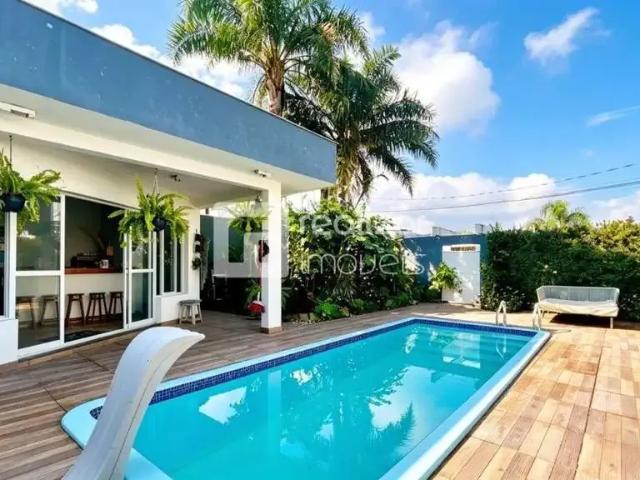 Casa / Sobrado para Locação em Florianópolis/SC Saco Grande 5 Quartos