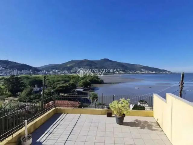 Casa / Sobrado para Locação em Florianópolis/SC Saco dos Limões 5 Quartos