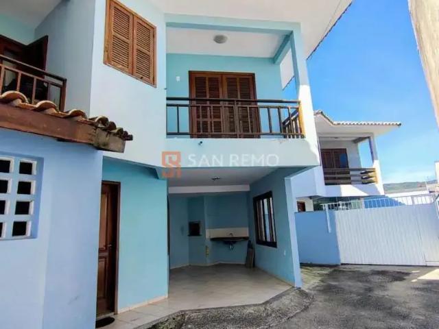 Casa / Sobrado para Locação em Florianópolis/SC Santa Mônica 3 Quartos