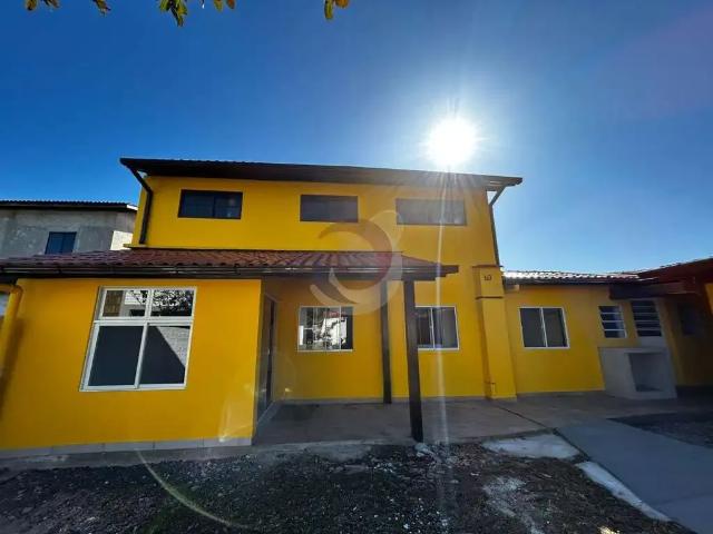Casa / Sobrado para Locação em Florianópolis/SC Tapera 3 Quartos