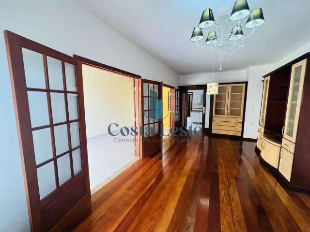 Casa / Sobrado para Locação em Florianópolis/SC Trindade 3 Quartos
