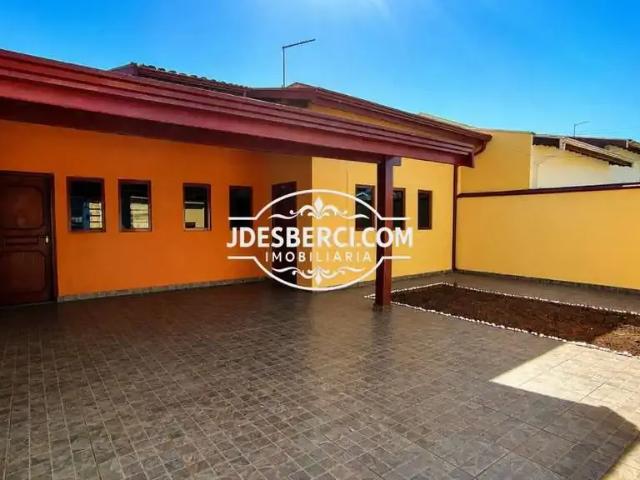 Casa / Sobrado para Locação em Holambra/SP Jardim das Tulipas 3 Quartos