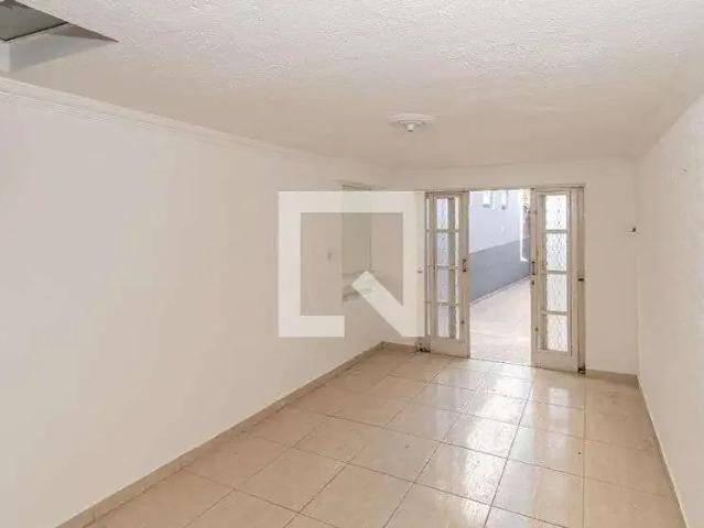 Casa / Sobrado para Locação em Hortolândia/SP Jardim Rosolém 2 Quartos