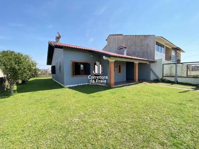 Casa / Sobrado para Locação em Imbé/RS Centro 3 Quartos