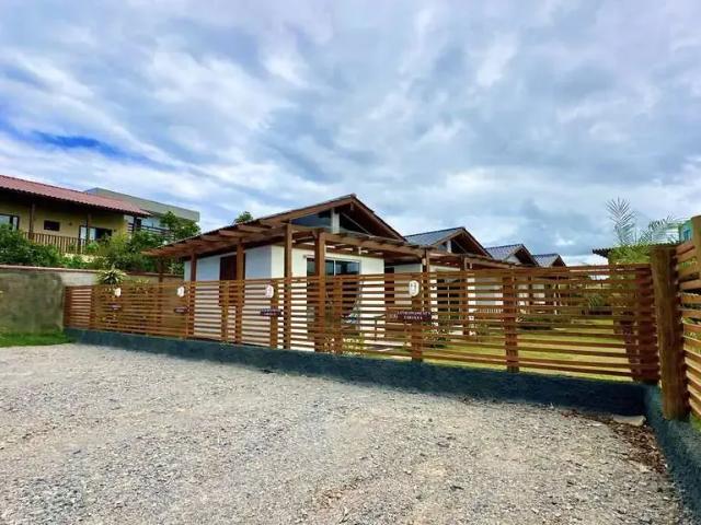 Casa / Sobrado para Locação em Imbituba/SC Praia do Rosa 1 Quartos