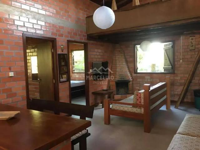 Casa / Sobrado para Locação em Imbituba/SC Praia do Rosa 3 Quartos