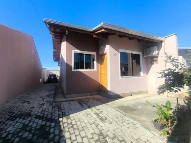 Casa / Sobrado para Locação em Indaial/SC Arapongas 2 Quartos